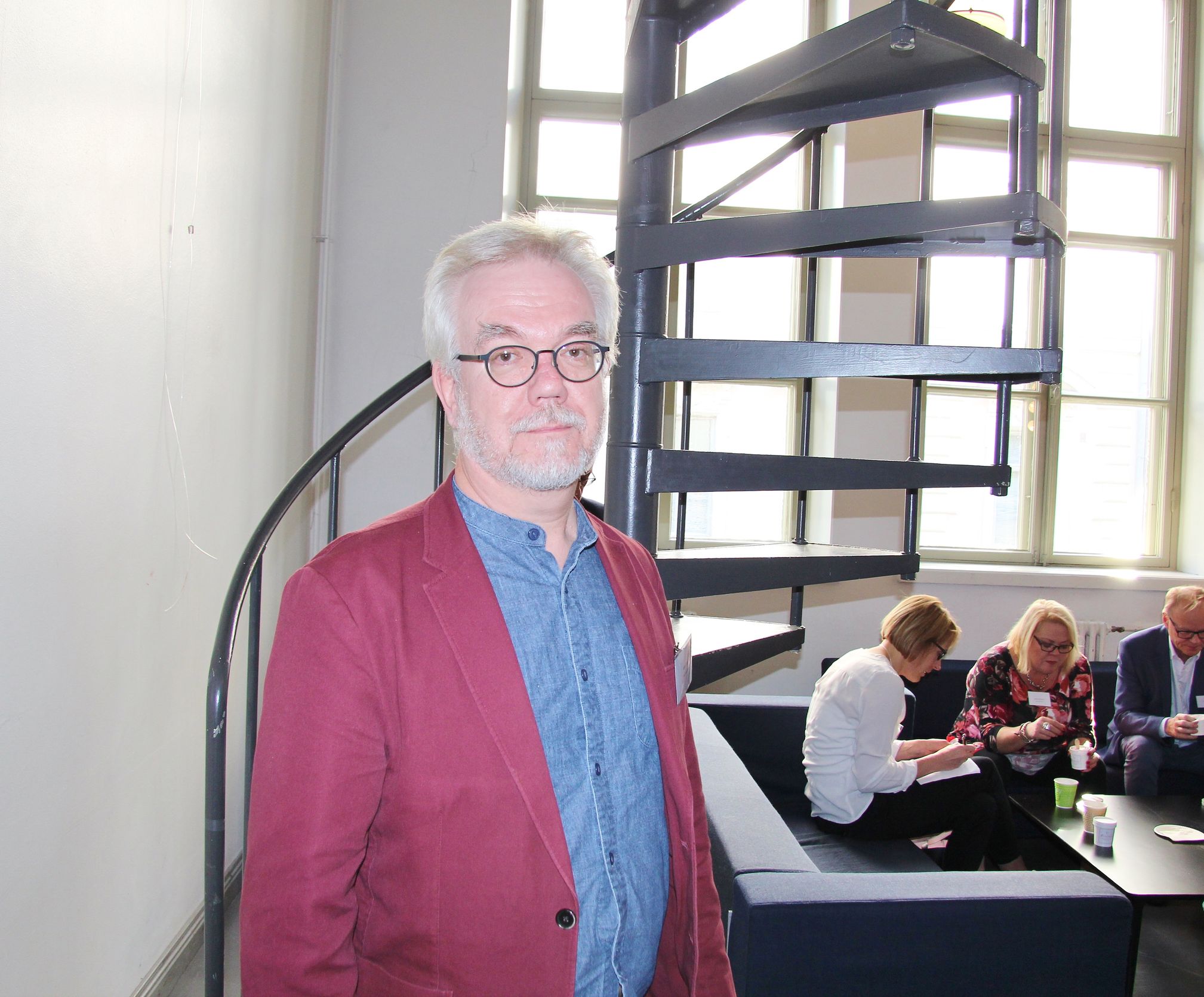 Jukka Pötrylle Suomen Uusyrityskeskusten timanttinen ansioristi ...